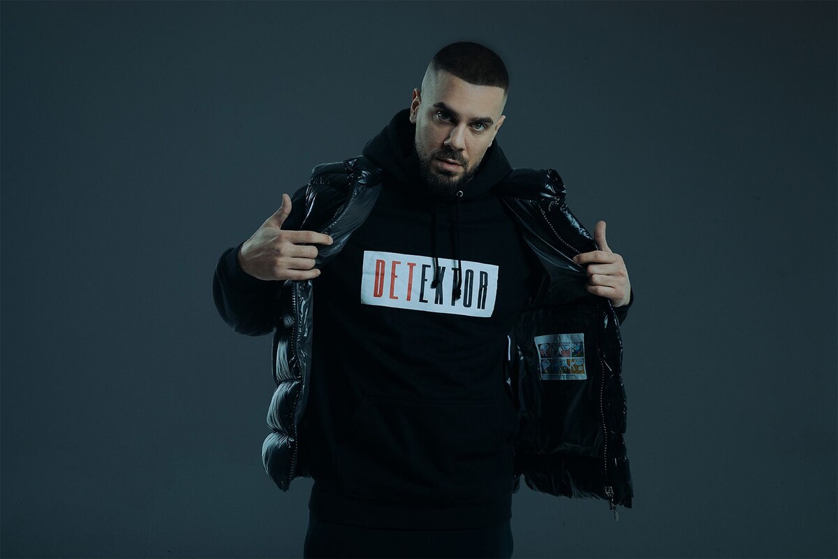 Ektor je zpět! Vydává album Detektor III se 13 skladbami | REFRESHER.cz Ektor je zpět! Vydává album Detektor III se 13 skladbami | REFRESHER.cz