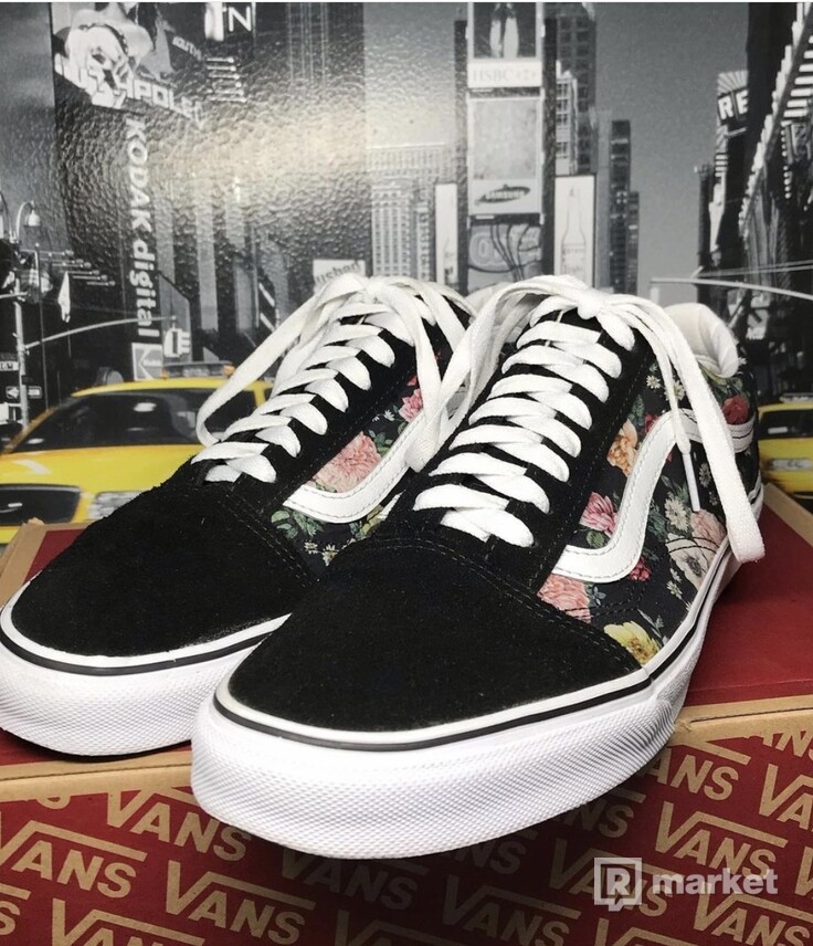 Vans Old Skool Roses Refresher Market